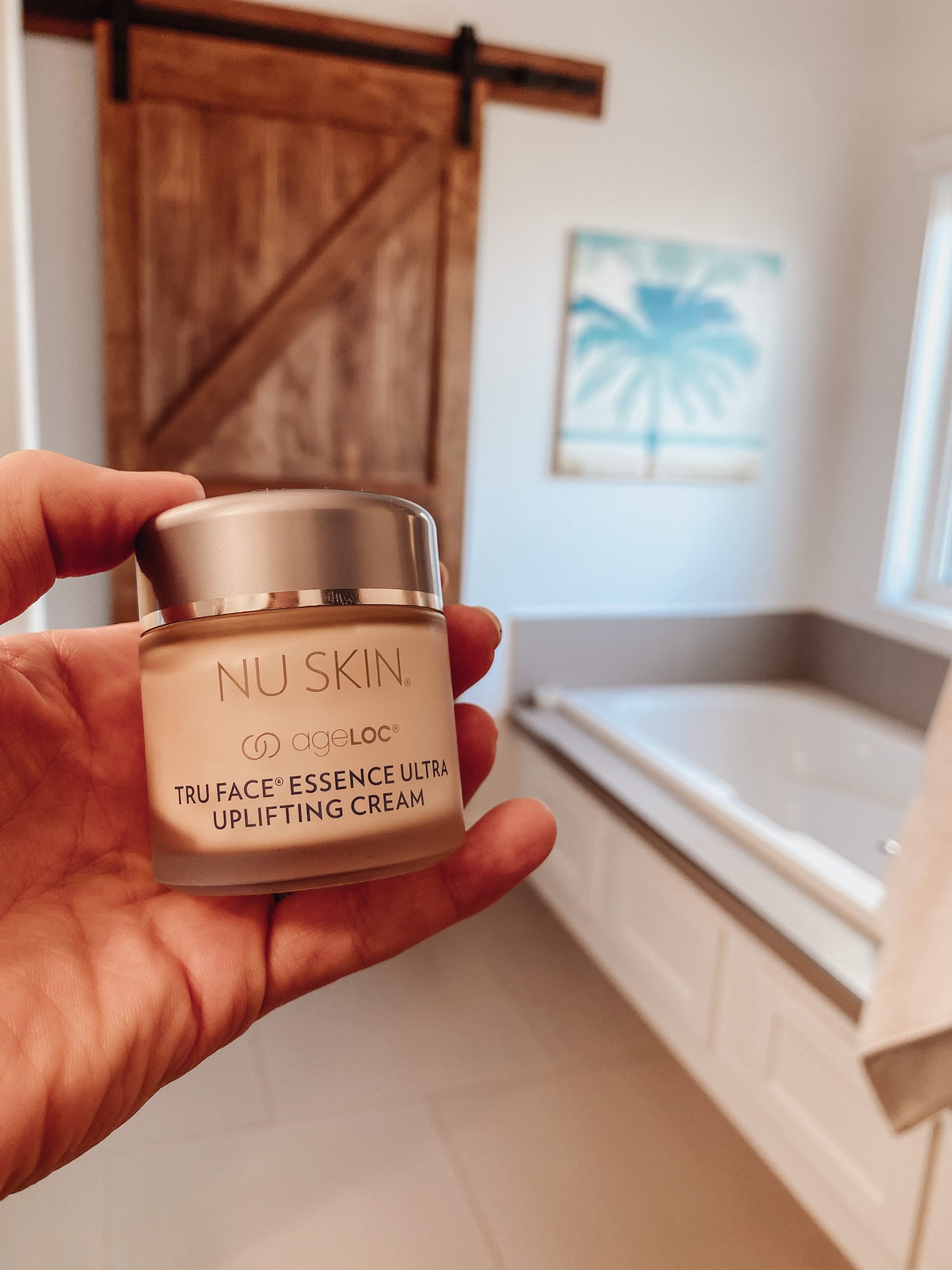 ageLOC® Tru Face® Essence Ultra Uplifting Cream – Sleep Deprived Mom